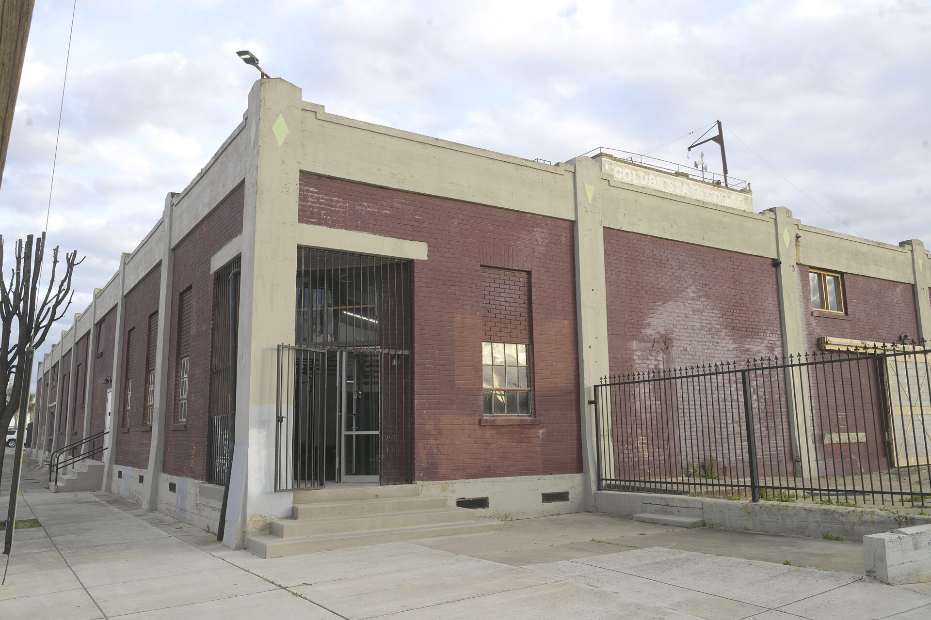 Strike Fitness becomes new tenant of former powdered milk plant - The ...